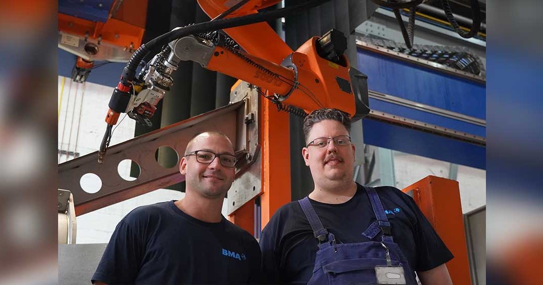 Automation in action: welding robots optimise production and make for a ...